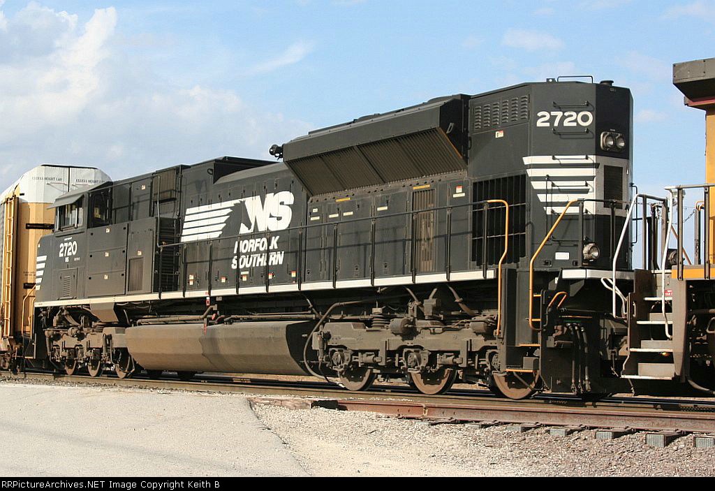 NS 2720
